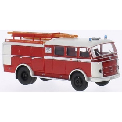 Mercedes-Benz LP 311 "Pullman", Bachert-Tanklöschfahrzeug TLF 16 mit ...